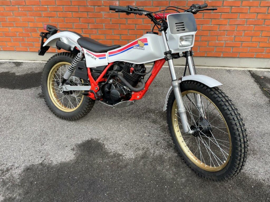 HONDA TLR 200 - Retro Mecanic