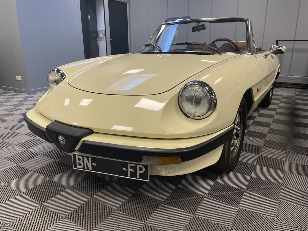 ALFA ROMEO Spider 2000 - Retro Mecanic